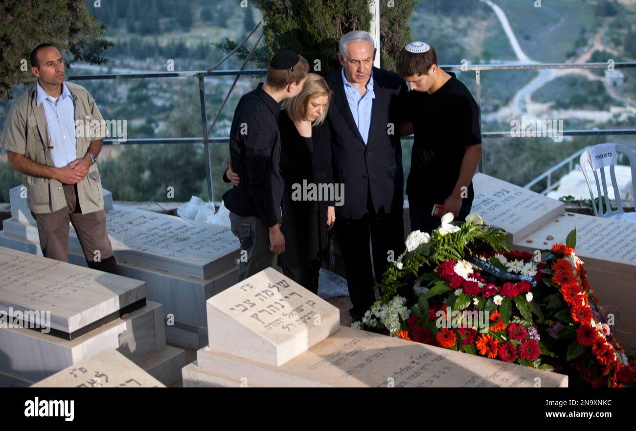Israeli Prime Minister Benjamin Natanyahu, his wife Sara and sons Yair ...