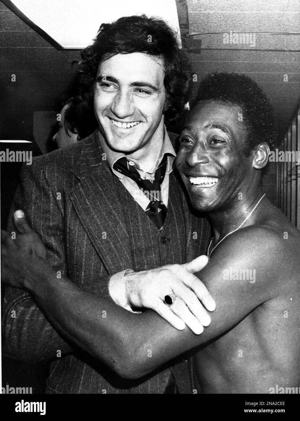 FILE - In this May 2, 1976, file photo, New York Cosmos' star Pele, right, and Italian soccer ...