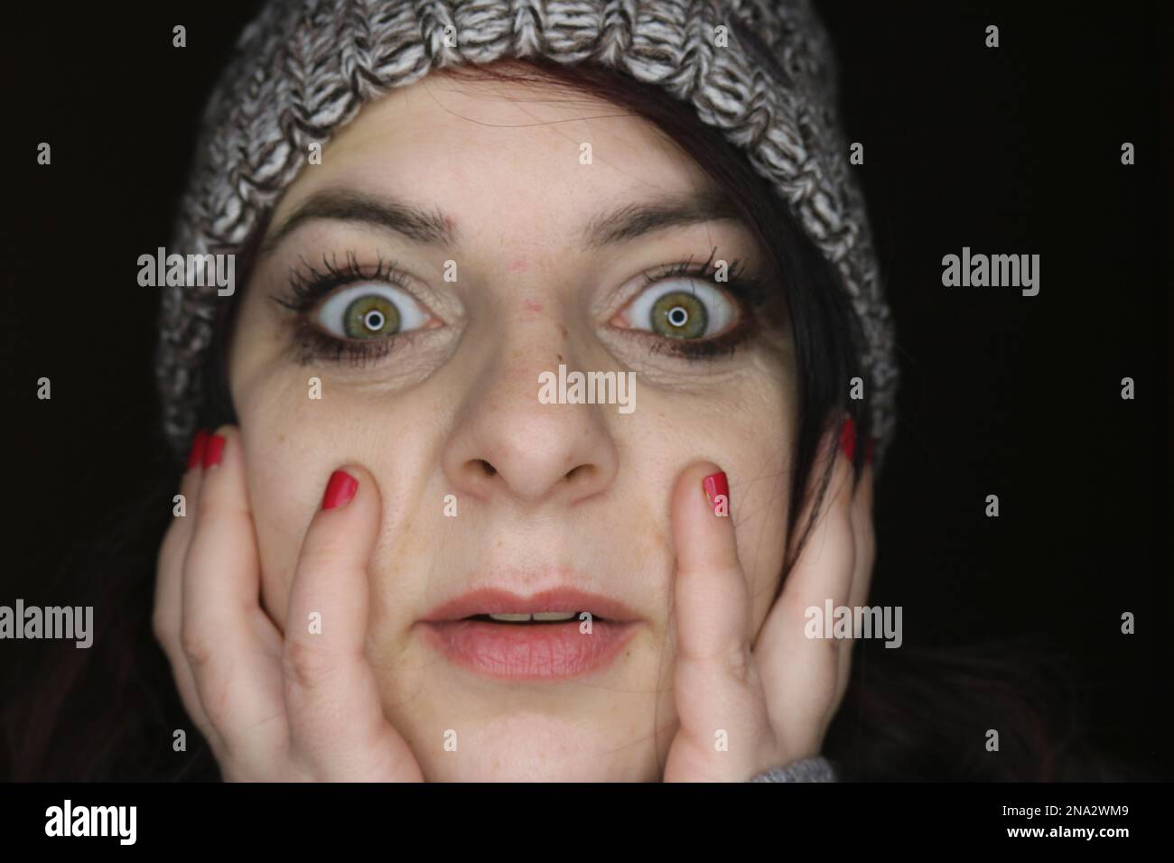 Angst augen -Fotos und -Bildmaterial in hoher Auflösung – Alamy