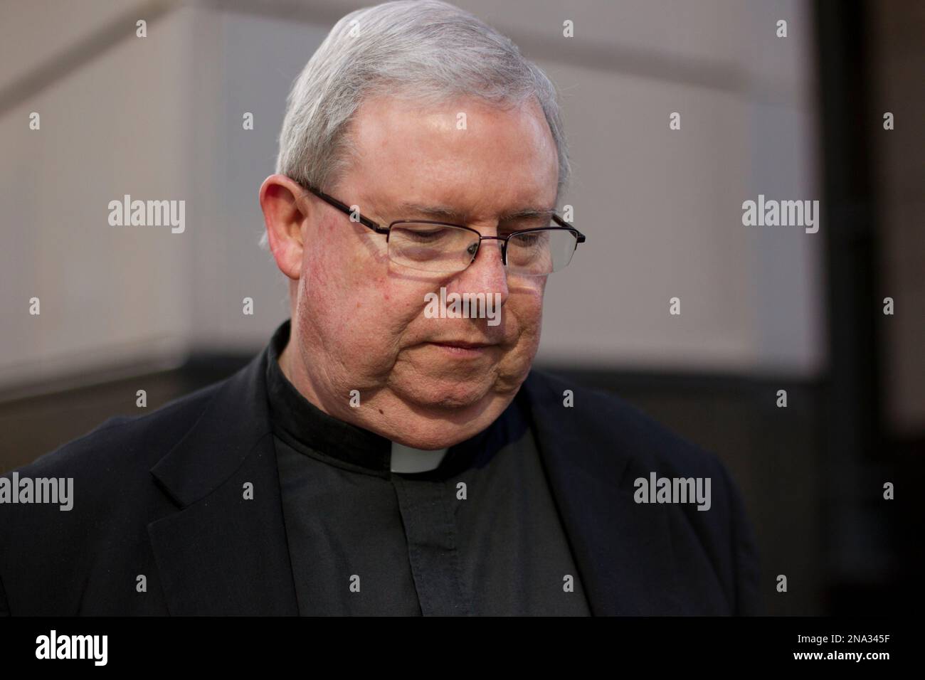 Monsignor William Lynn leaves the Criminal Justice Center, Tuesday ...
