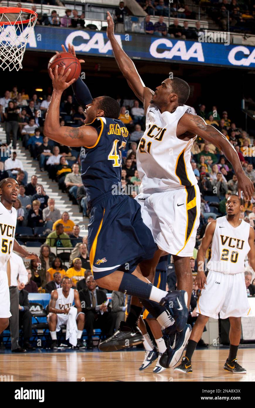 FILE - In this March 5, 2011 file photo, Drexel's Samme Givens (45 ...