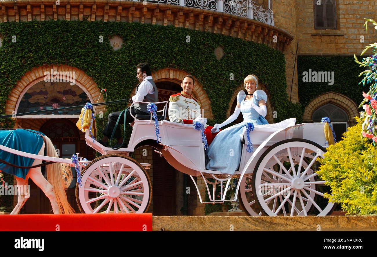 Artists dressed as Disney's popular fictional animation character ...