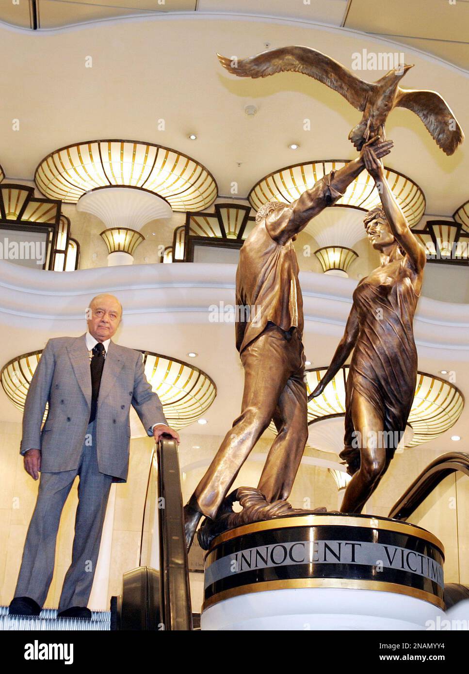 Harrods chairman Mohamed Al Fayed unveils a new memorial statue on the ...