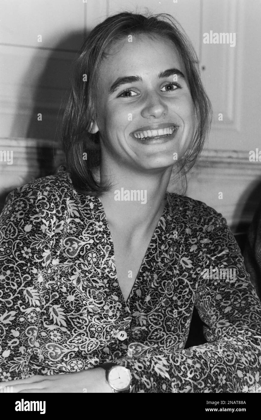Archive 90ies: Französische Schauspielerin Judith Godreche nimmt an der ...