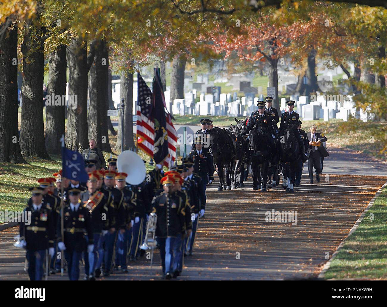 The caisson carrying the remains of the three soldiers missing in ...