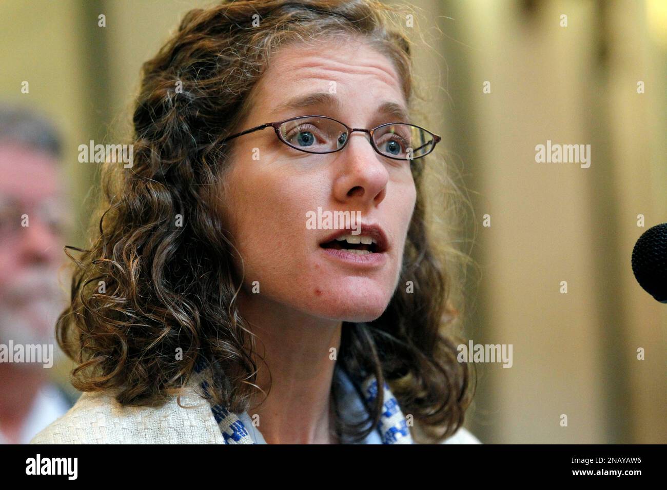 Rabbi Debra Kassoff expresses her opposition to the proposed ...