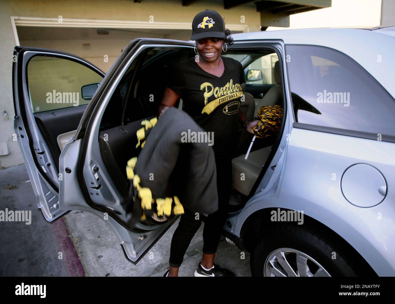 Tianna Hicks mother of Antioch high school star running back Najee ...