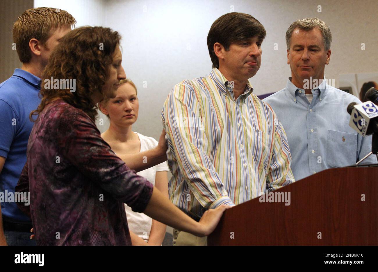 From left, David Elvin, Rachel Elvin, Jennifer Deuson, rear, Jim Elvin ...