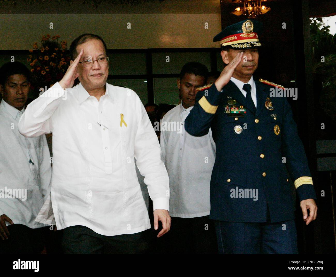 Philippine President Benigno Aquino III, left, and new Philippine ...