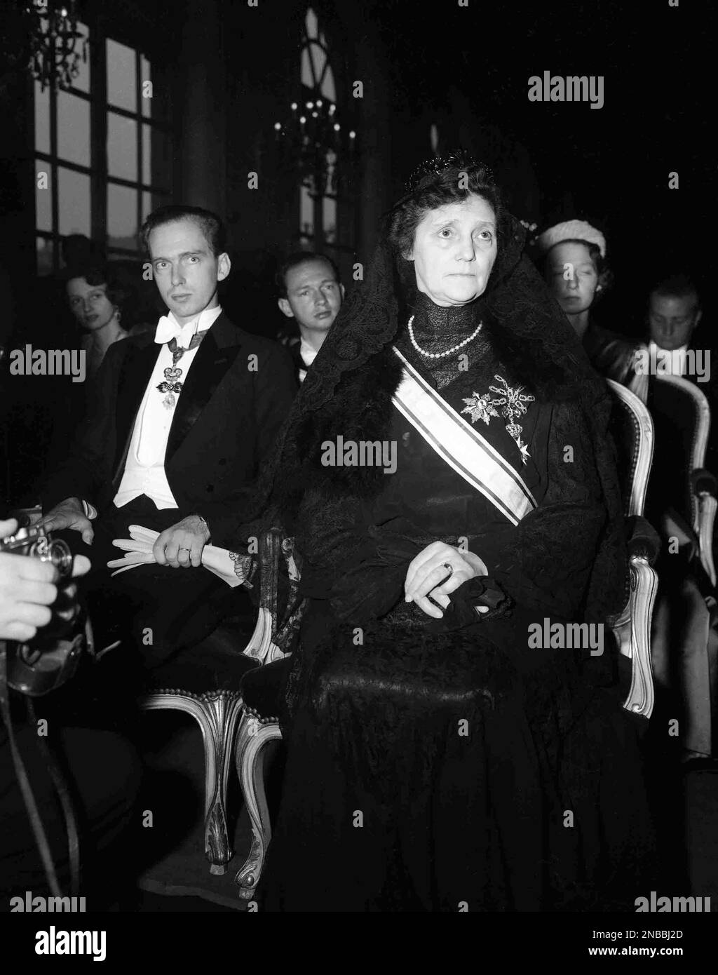 Ex-Empress Zita of Austria, mother of the bridegroom and his brother ...