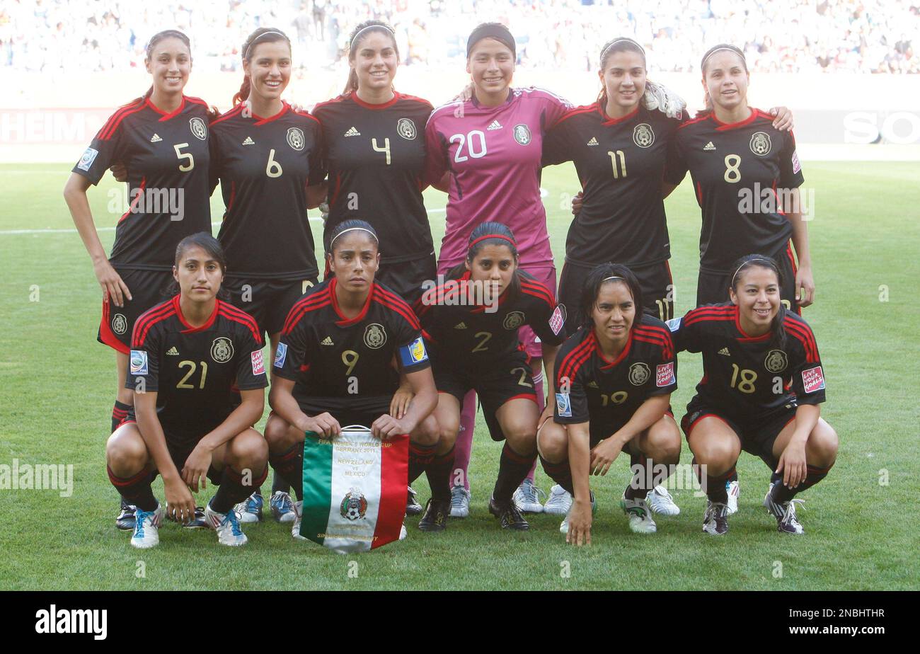 Mexico's Natalie Vinti, Natalie Garcia, Alina Garciamendez, goalkeeper ...