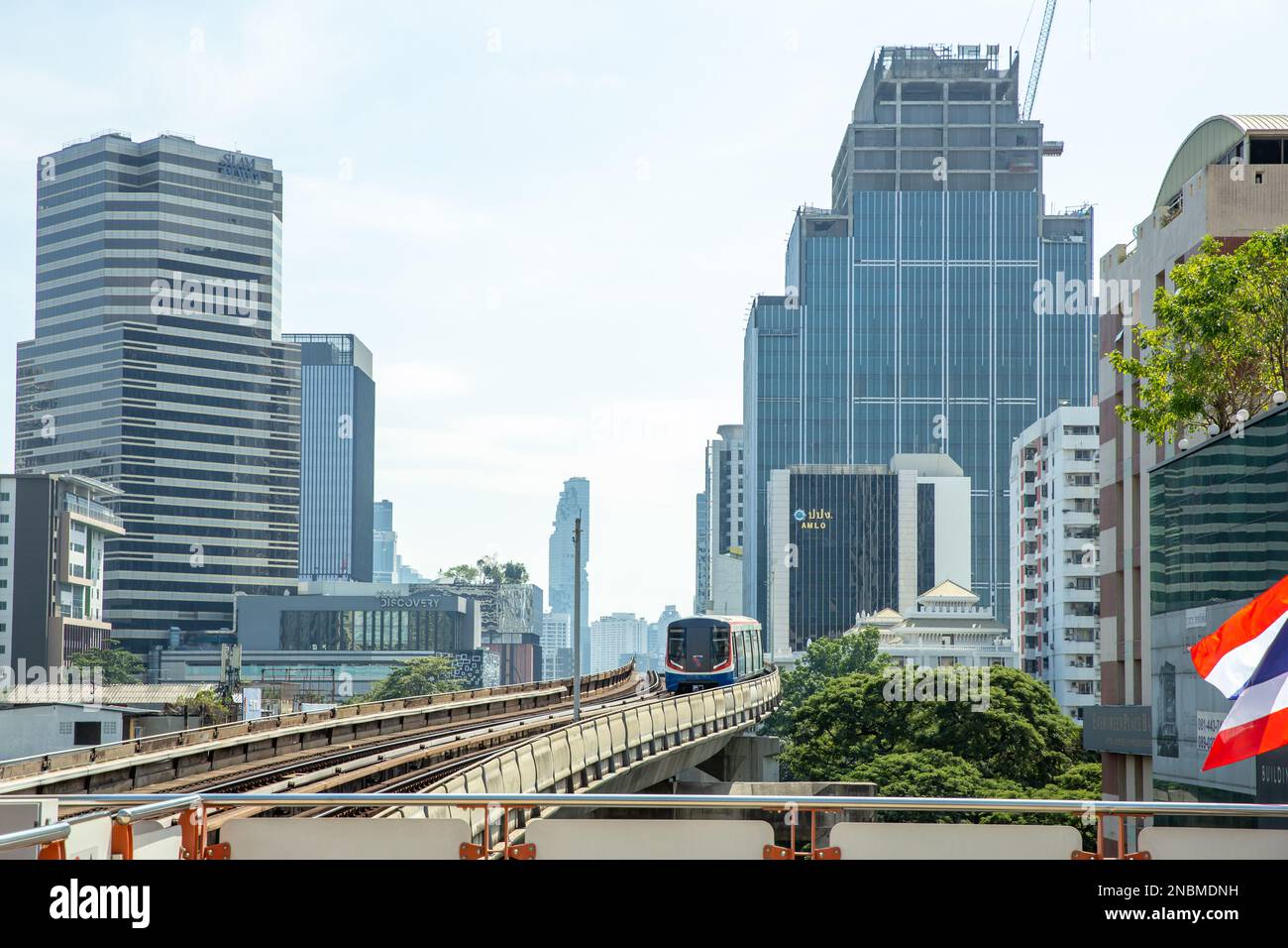 Bangkok, THAILAND - 25. Januar 2023: Die BTS Ratchathewi Station in ...