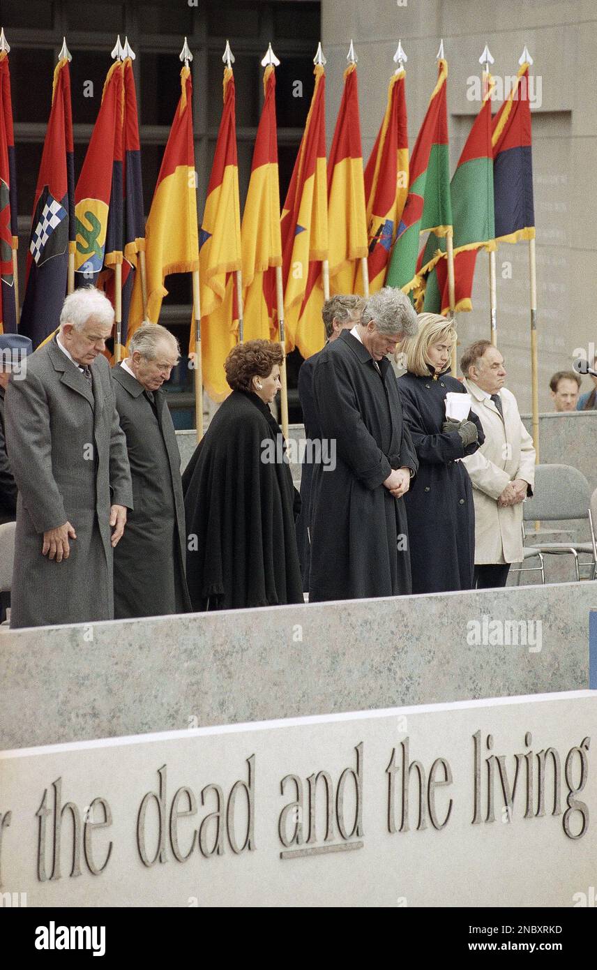 President Bill and Mrs. Hillary Clinton, along with House Speaker ...