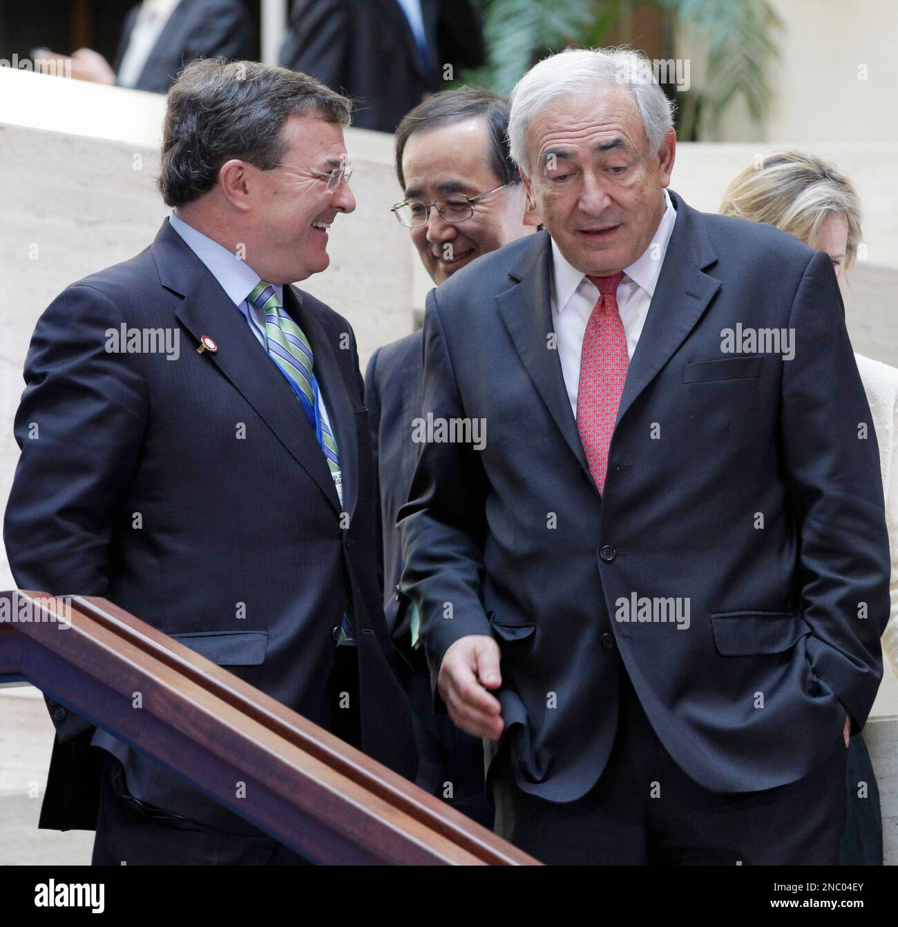 Canada's Finance Minister Jim Flaherty, left, Governor of the Bank of ...