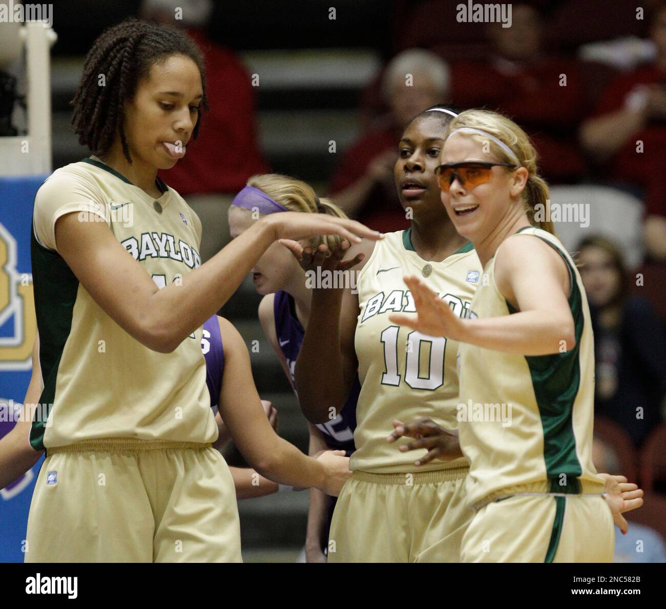 Baylor's Brittney Griner, left, Destiny Williams, center, and Melissa ...