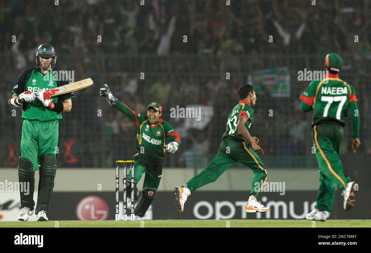 Bangladesh's bowler Shafiul Islam, second from right, celebrates after ...