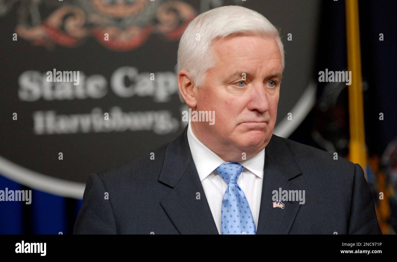 Pennsylvania Gov. Tom Corbett fields the media questions during a news ...