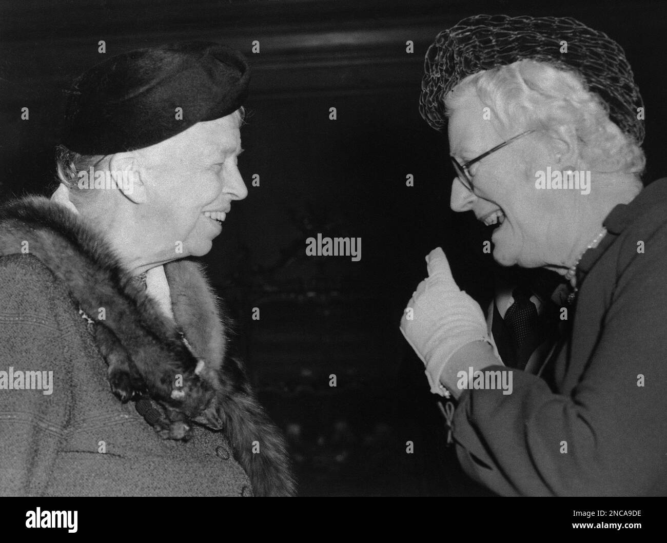 The two former first ladies of the United States and England, Mrs ...