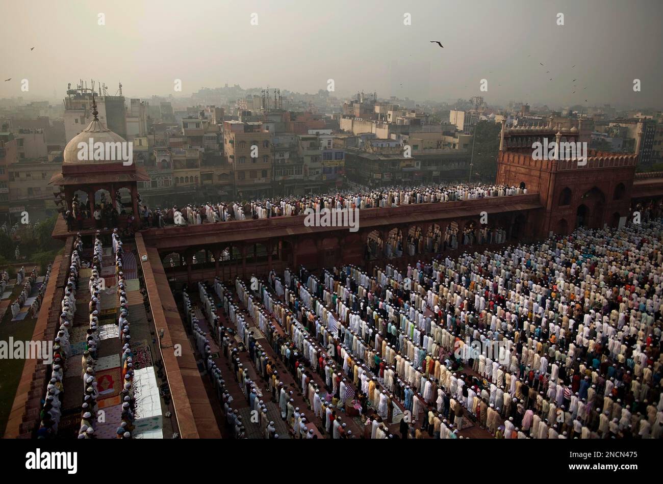 Indian Muslims pray at the Jama Masjid mosque, one of India's largest ...
