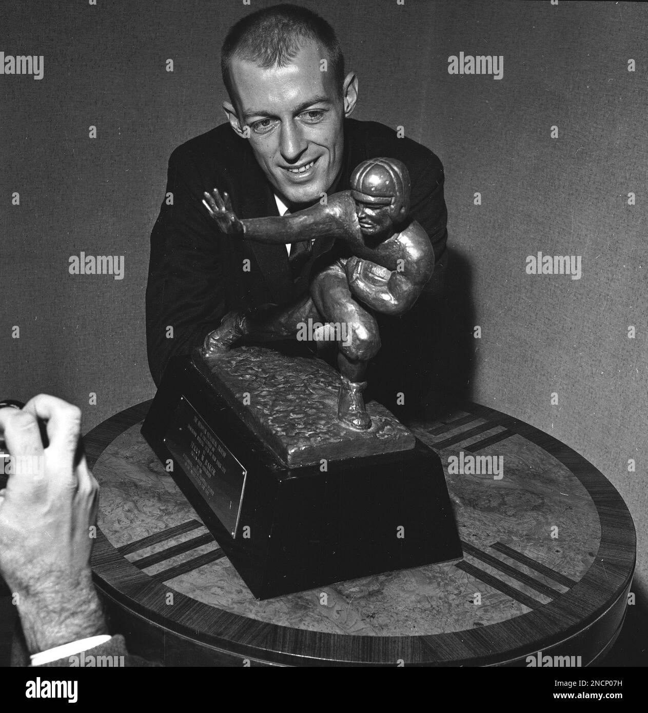This Dec. 5, 1962, file photo shows Oregon State quarterback Terry ...