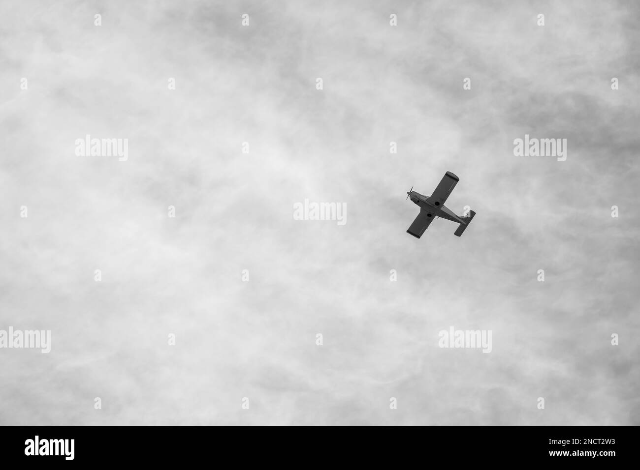 Flugzeug mit propeller -Fotos und -Bildmaterial in hoher Auflösung – Alamy
