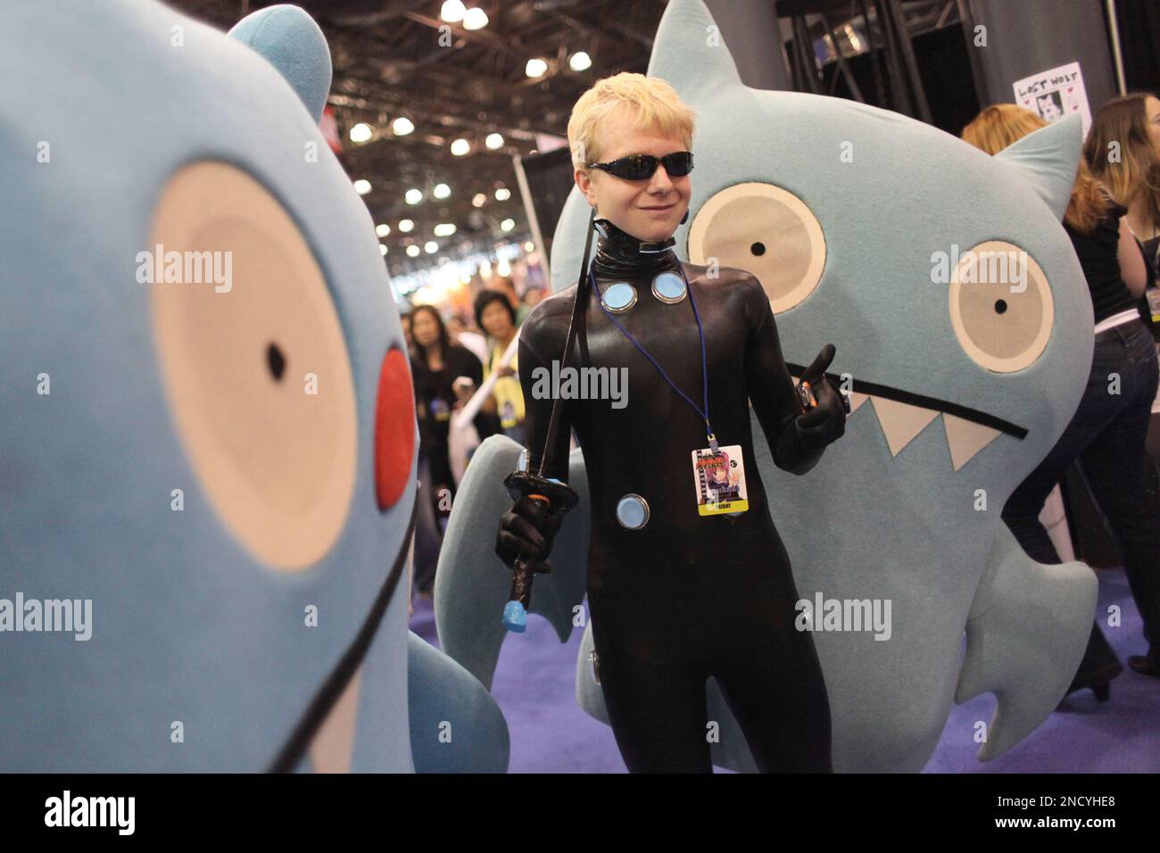 Stuart Sporko, of Wolcott, Conn., dressed as a Gantz fighter poses for ...