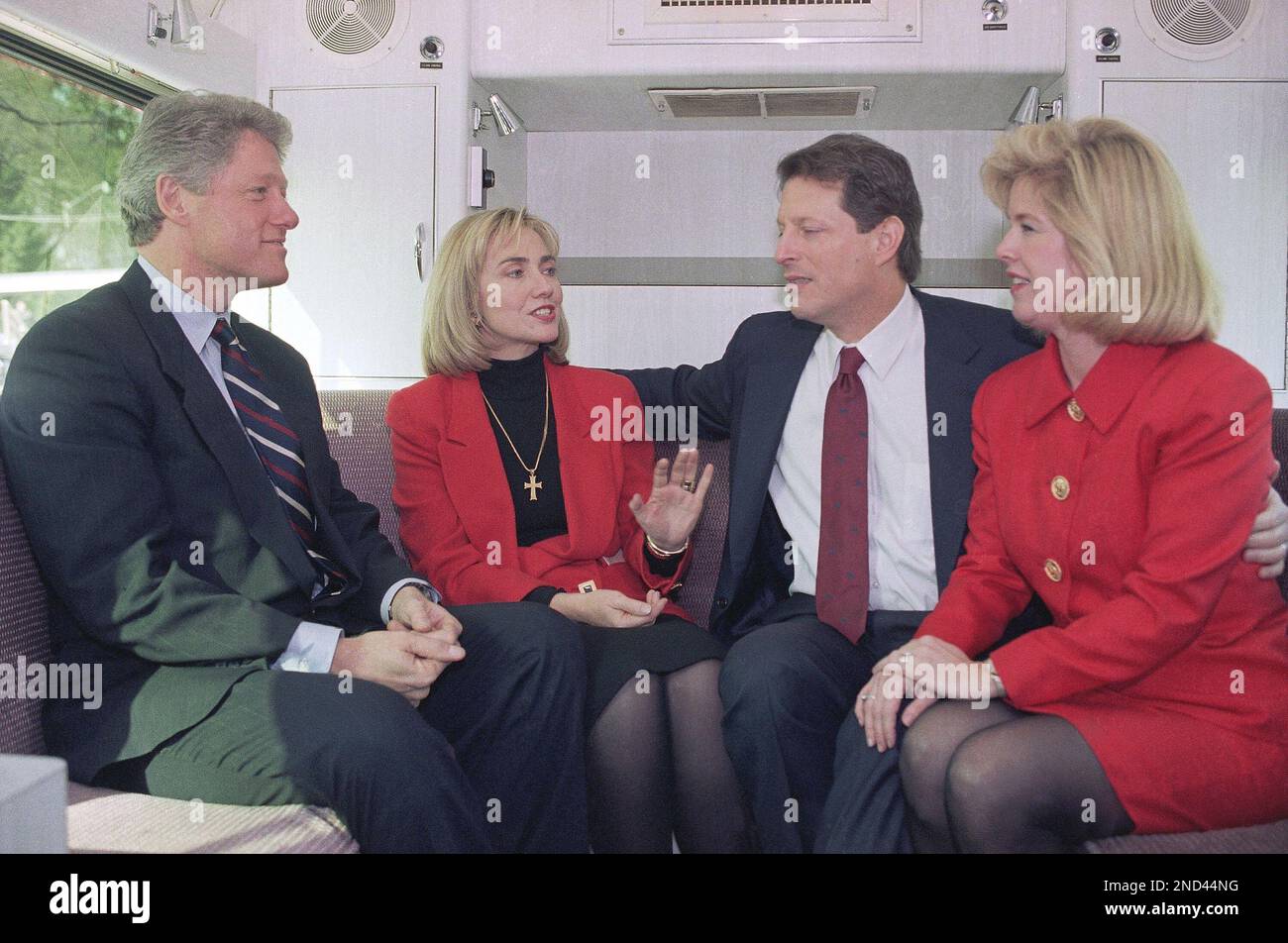 President-elect Bill Clinton, Hillary Clinton, Vice President-elect Al ...
