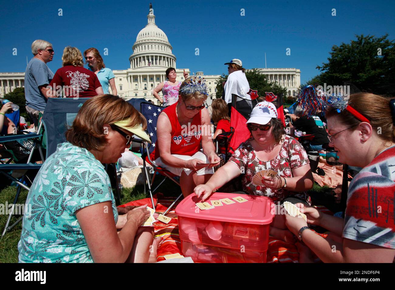 Lani Burnett, of Stafford, Va., left, Sue Eastridge, of Spotsylvania ...