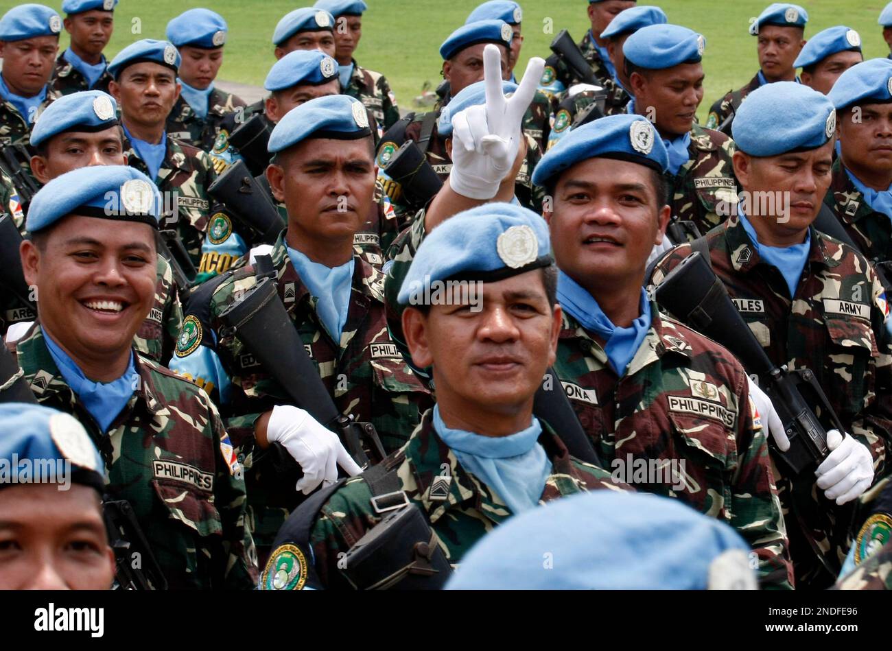 A member of the Philippine contingent to the UN Peacekeeping forces ...