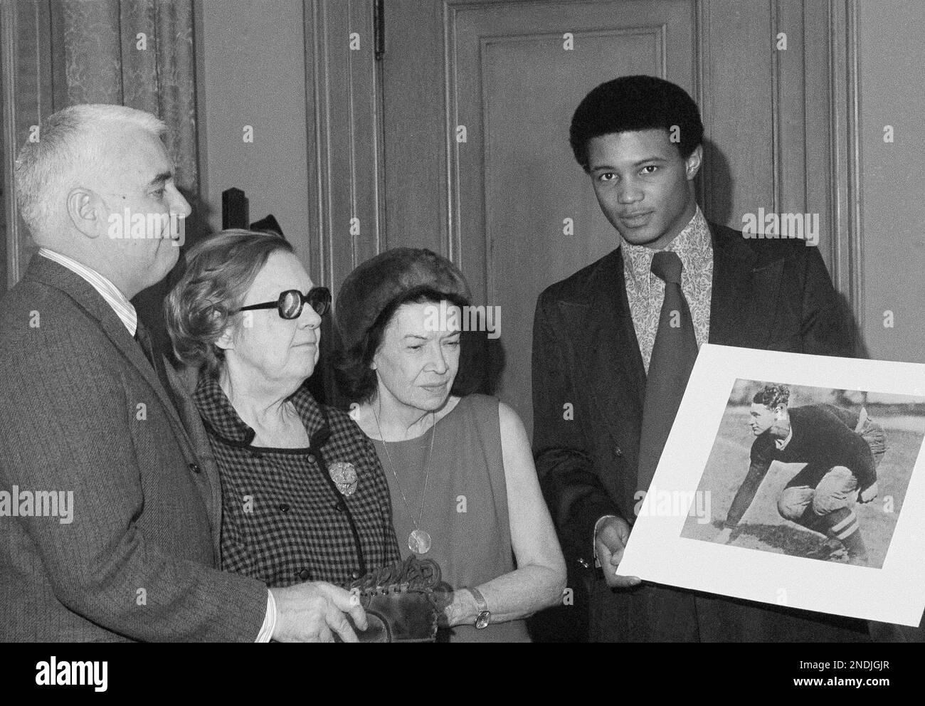 Mrs. Lou Gehrig, wife of the great Yankee 1st baseman visits Columbia ...