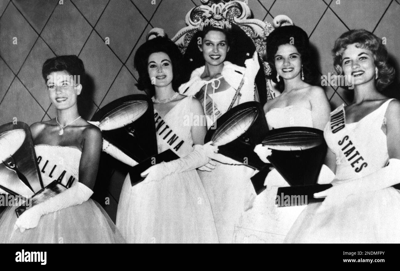 "Miss Australia 1961" Tania Verstak, center, of Sydney, Australia is ...