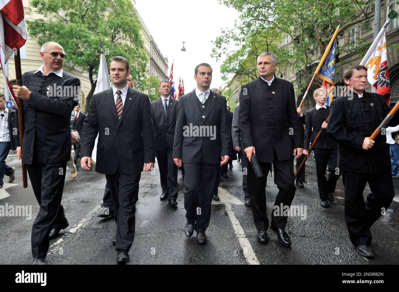 Leader of Hungary's nationalist, far right wing party Jobbik, Gabor ...
