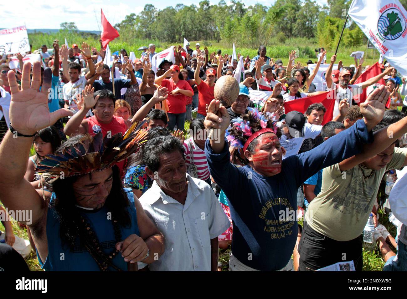Indians protest the construction of the Belo Monte hydroelectric dam ...