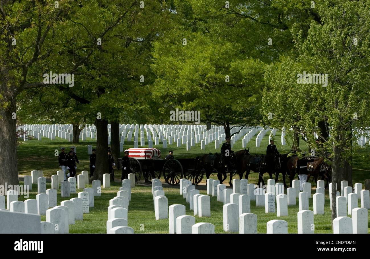 The Marine honor guard and members and officers of the Los Angeles ...