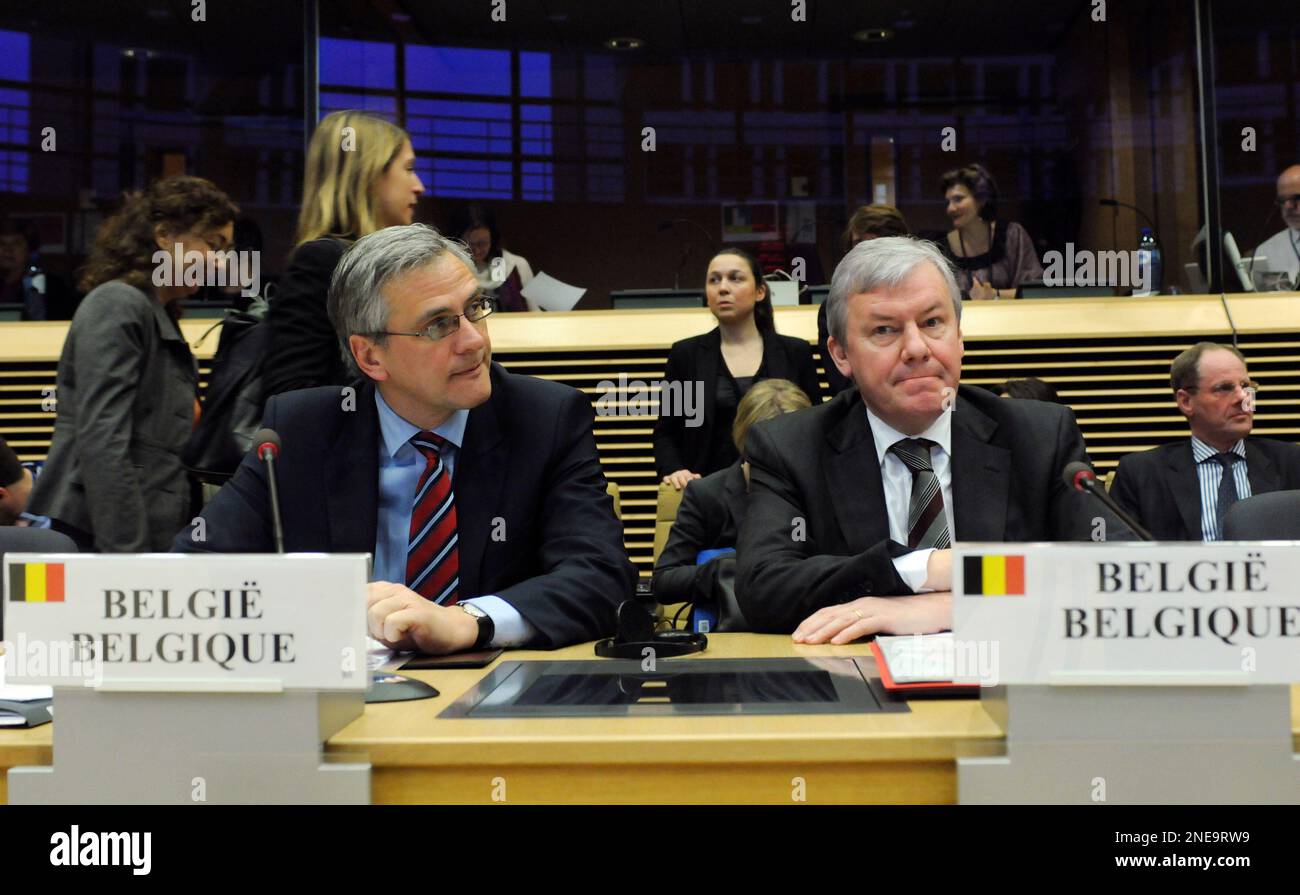 The Minister-President of the Flemish Government Kris Peeters, left ...