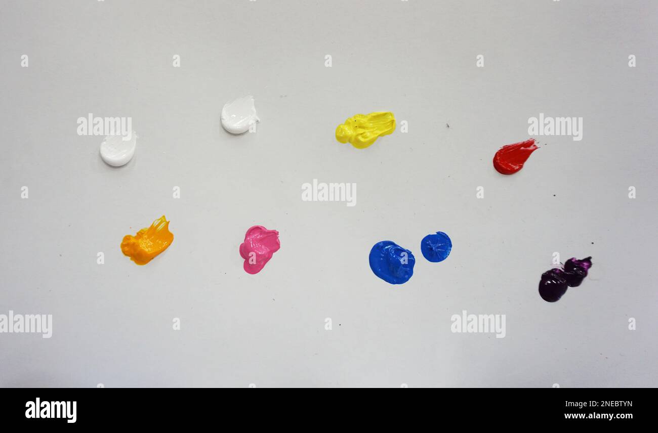 Bunte aquarelle -Fotos und -Bildmaterial in hoher Auflösung – Alamy