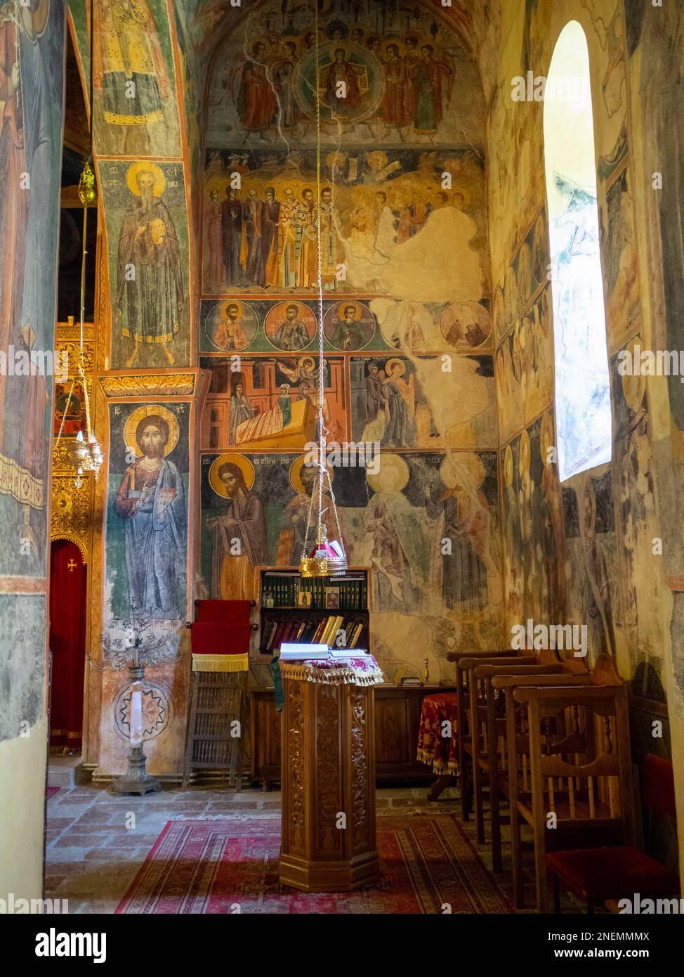 Heilige kirche der himmelfahrt der mutter gottes -Fotos und ...
