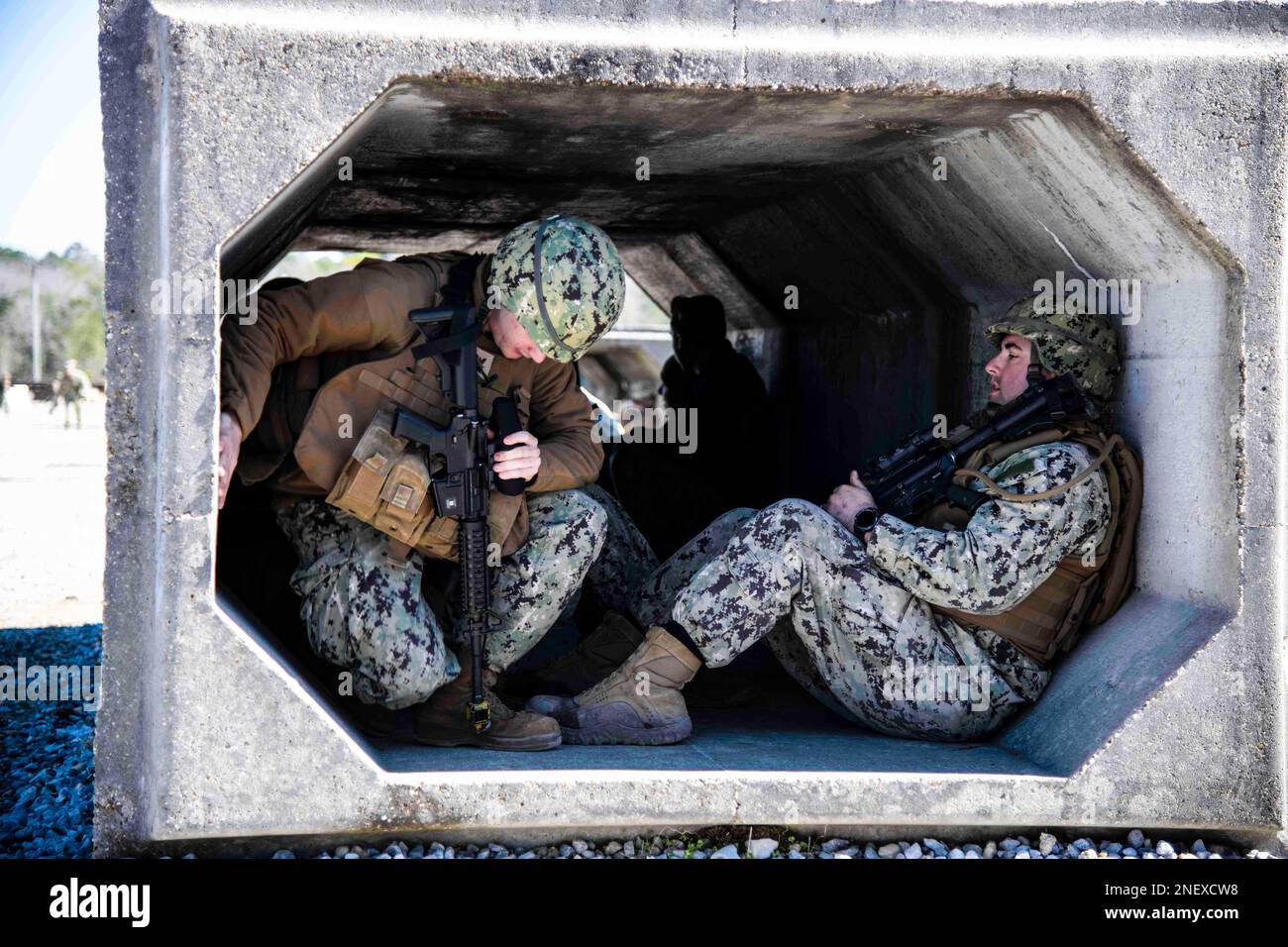 Naval mobile construction battalion nmcb 133 -Fotos und -Bildmaterial ...