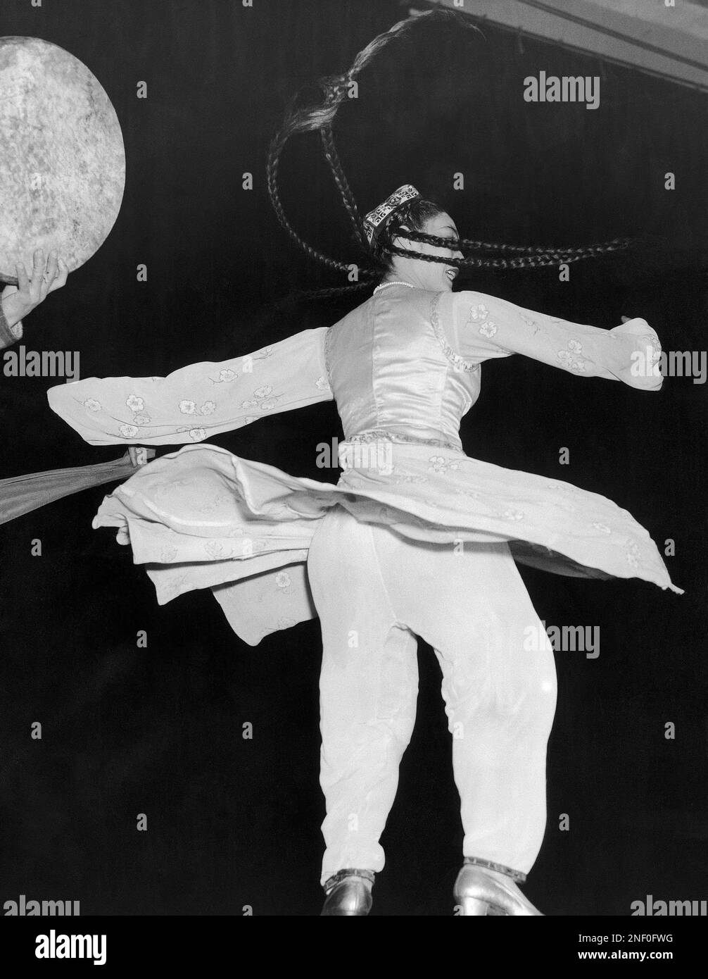 Gulnar Mavayeva from Soviet Russia in an exhibition of folk dancing at ...