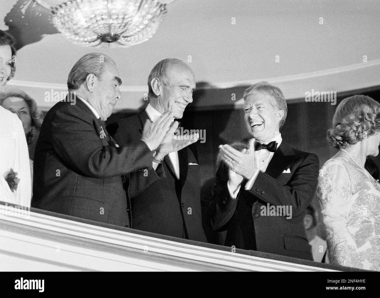 President Jimmy Carter smiles as he receives Soviet President and Party ...