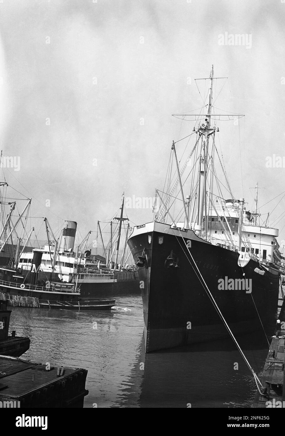 The motor ship St. Louis, of the Hapag-Lloyd line, arrived Sept. 28 ...