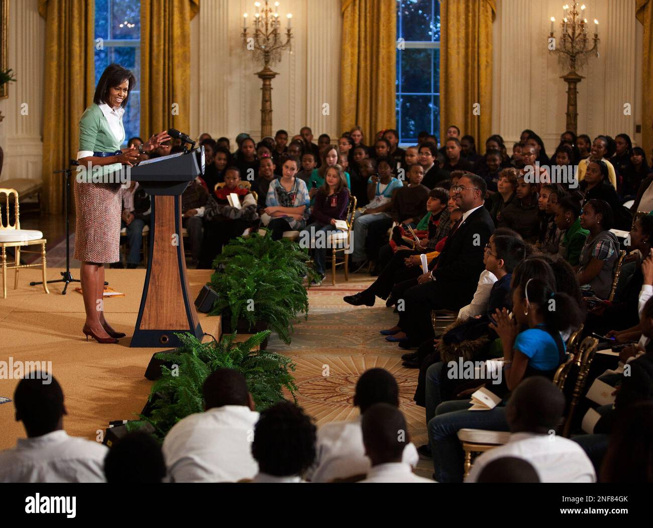 First lady Michelle Obama takes part with 6th and 7th grade DC school ...