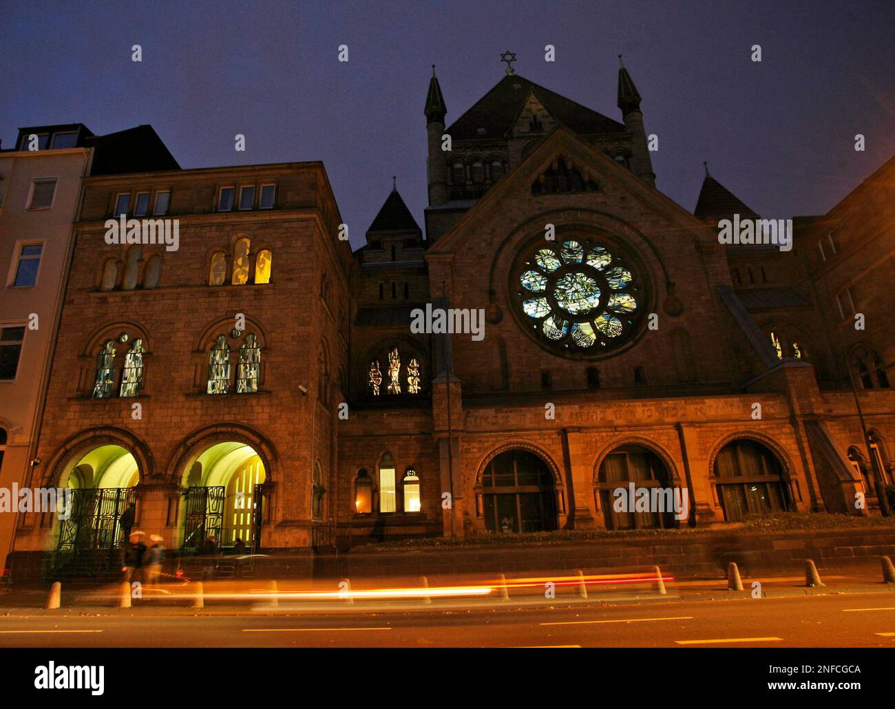 Die Koelner Synagoge ist am Sonntag. 9. November 2008 in Koeln zur ...
