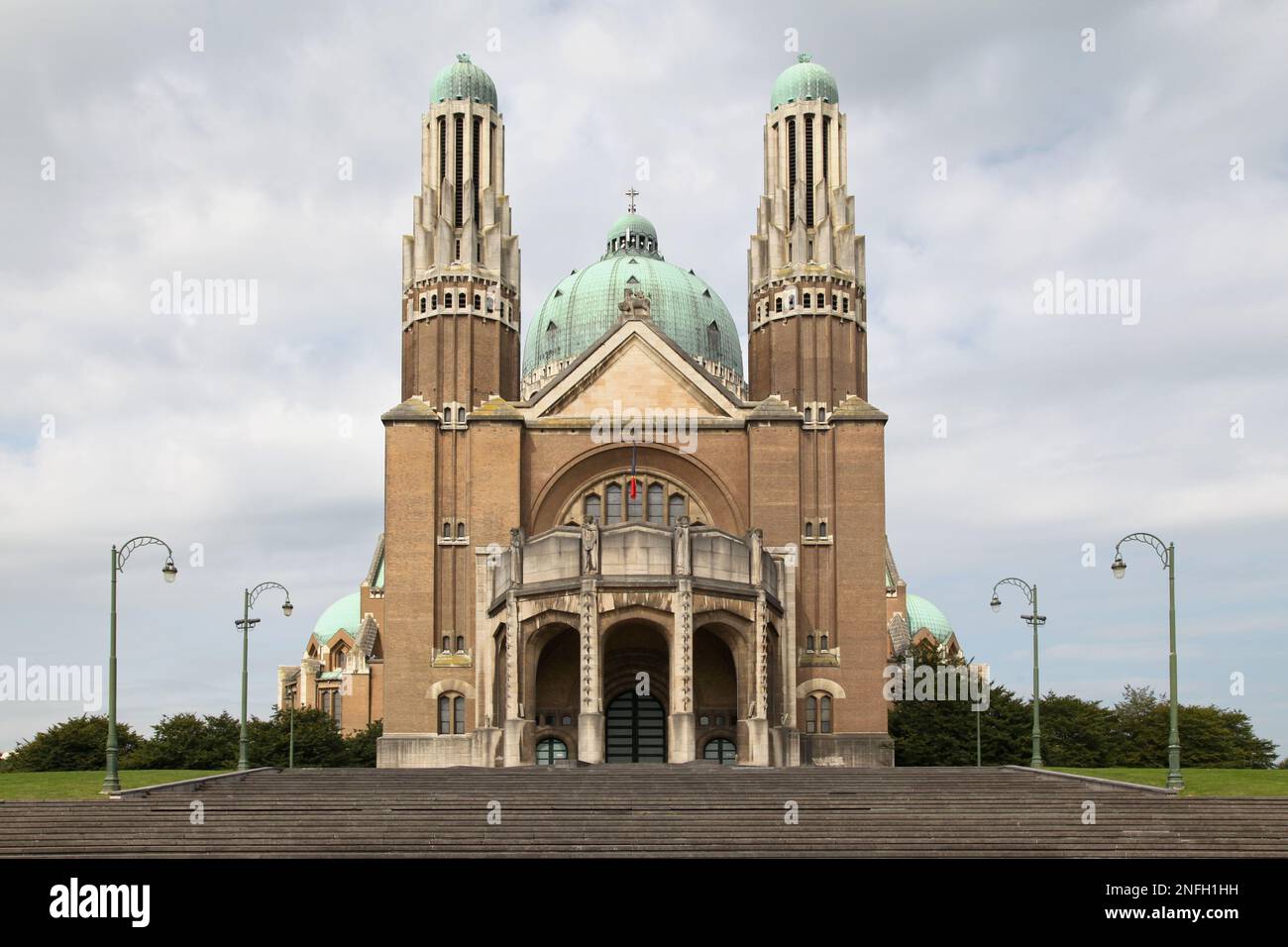 Nationale basiliek -Fotos und -Bildmaterial in hoher Auflösung – Alamy