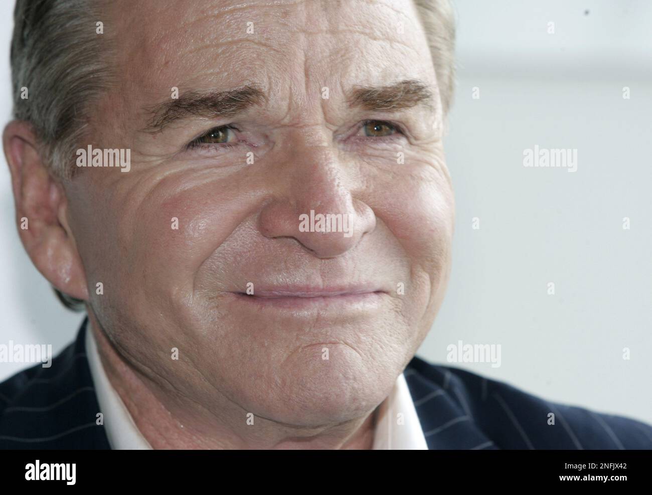 Der Schauspieler Fritz Wepper posiert am 31. Juli 2008, am Drehort in ...