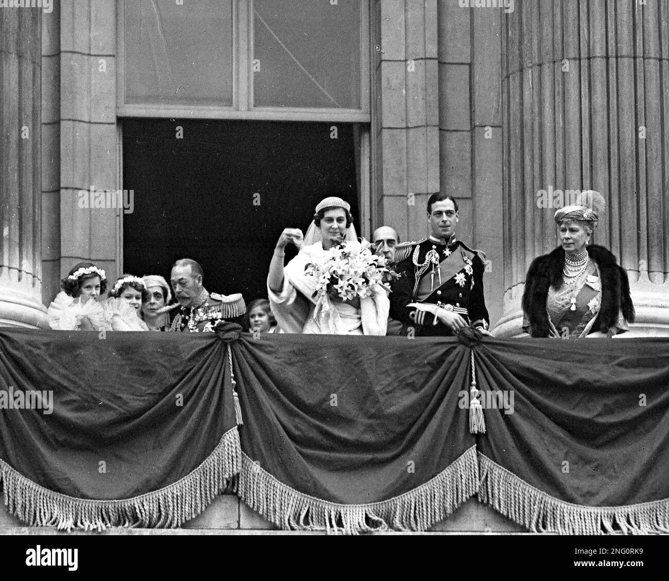 After their wedding Prince George, Duke of Kent, fourth son of King ...