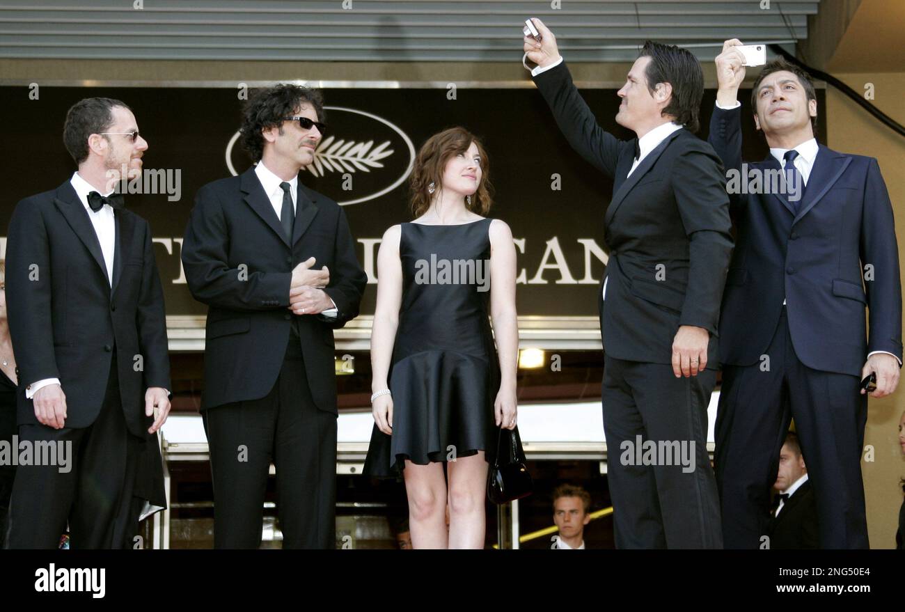 From left, American directors Ethan and Joel Coen, Scottish actress ...