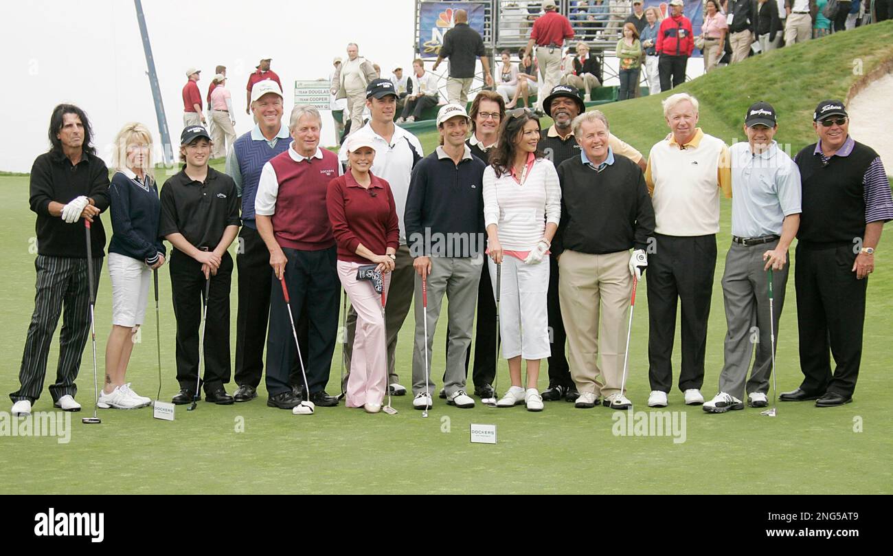 From left to right, singer Alice Cooper, actress Heather Locklear ...