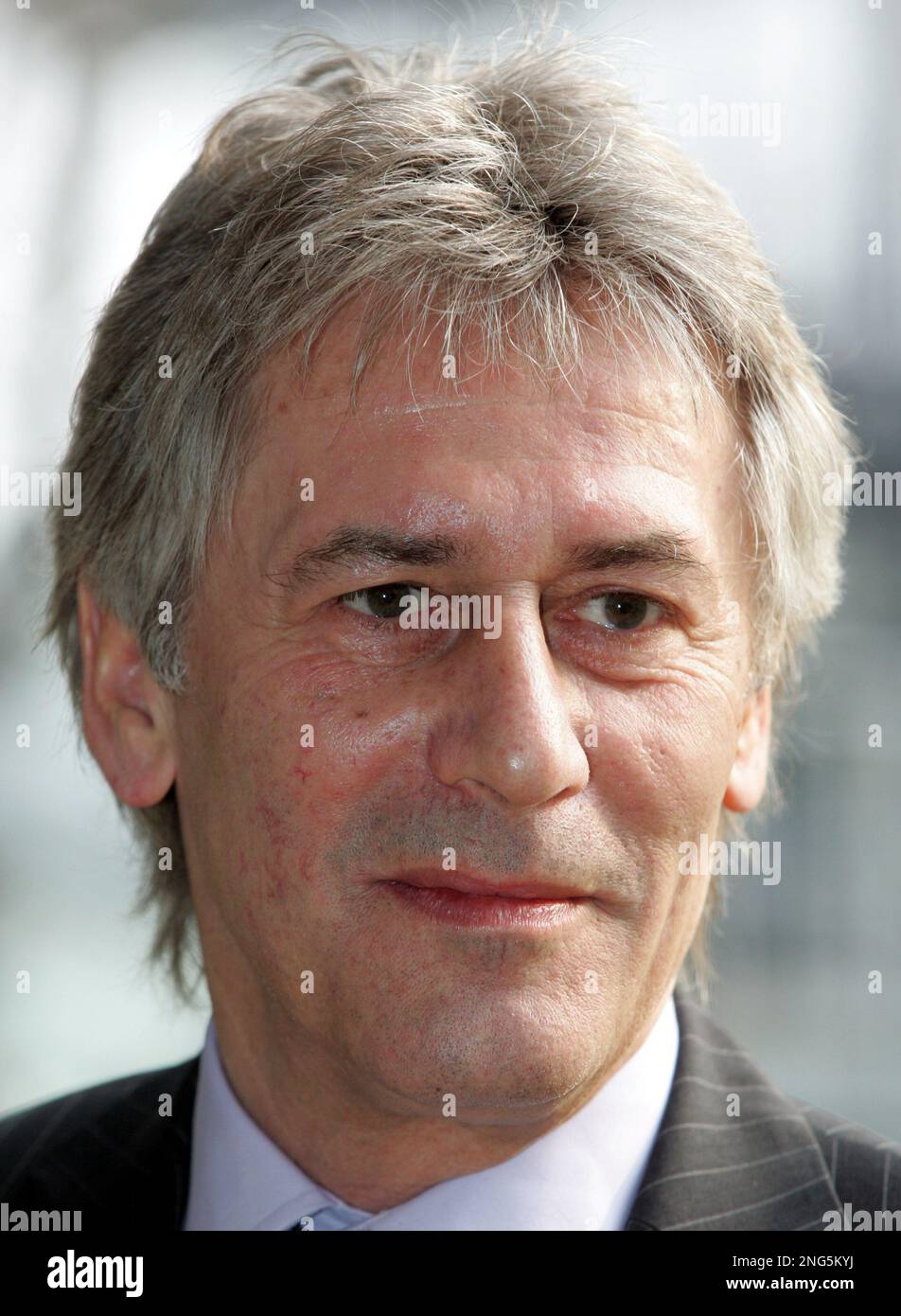 Der neue Praesidente des Bundeskartellamtes, Bernhard Heitzer, posiert ...