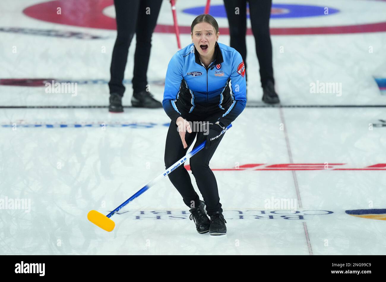 Kamloops, Kanada. 17. Februar 2023. Quebec skip Laurie St-Georges ruft ...